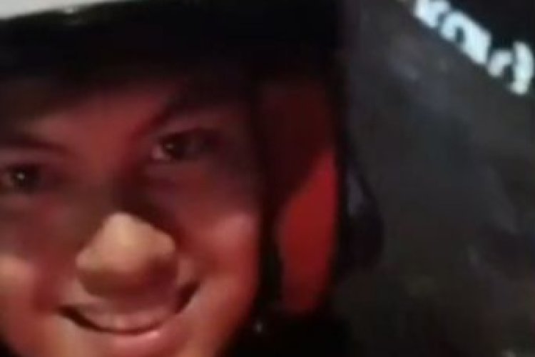 Ini Wajah Pelaku Pembakar Halte Busway Senayan Saat Demo - LambeTurah ...